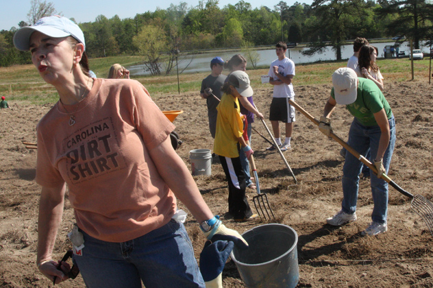 Community Service Hours – Simple Gifts Community Garden